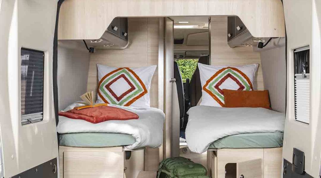 Twin bed van, V697 - Chausson